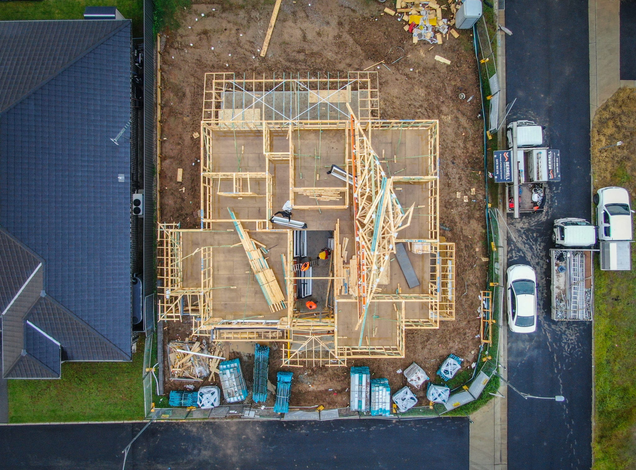 PLANNING SCAFFOLDING FOR YOUR CUSTOM DESIGNED HOME? | Peak Scaffolding ...